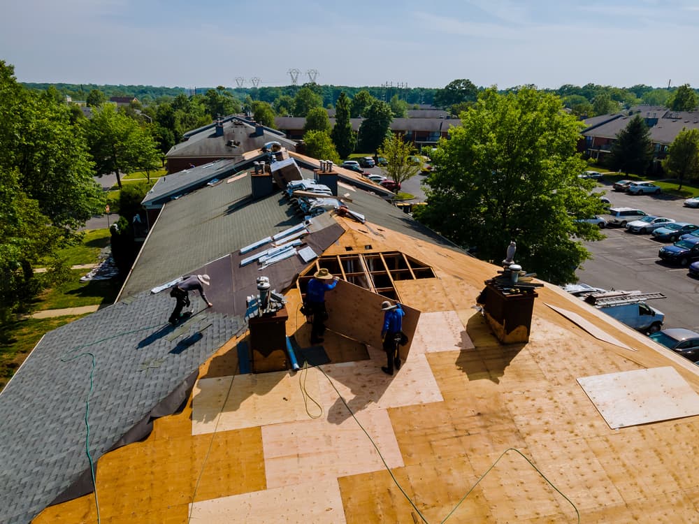 Should I Stay Home During My Roof Replacement?